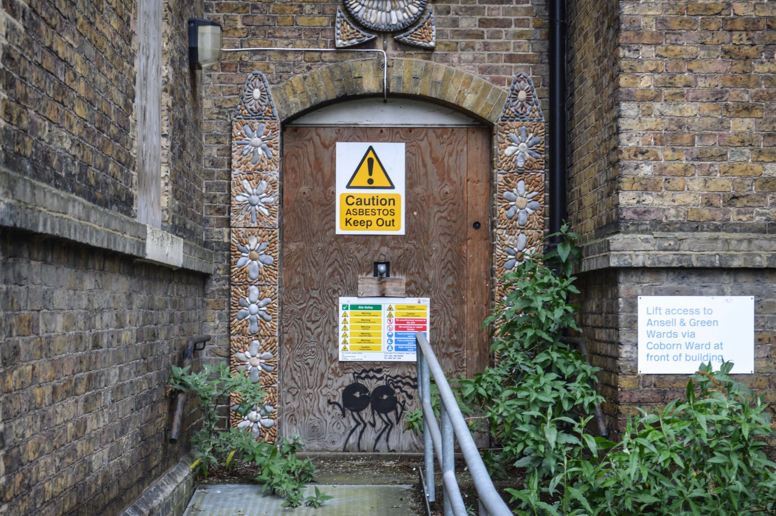 Rare Pictures of St Clements Hospital in Mile End • Inspiring City