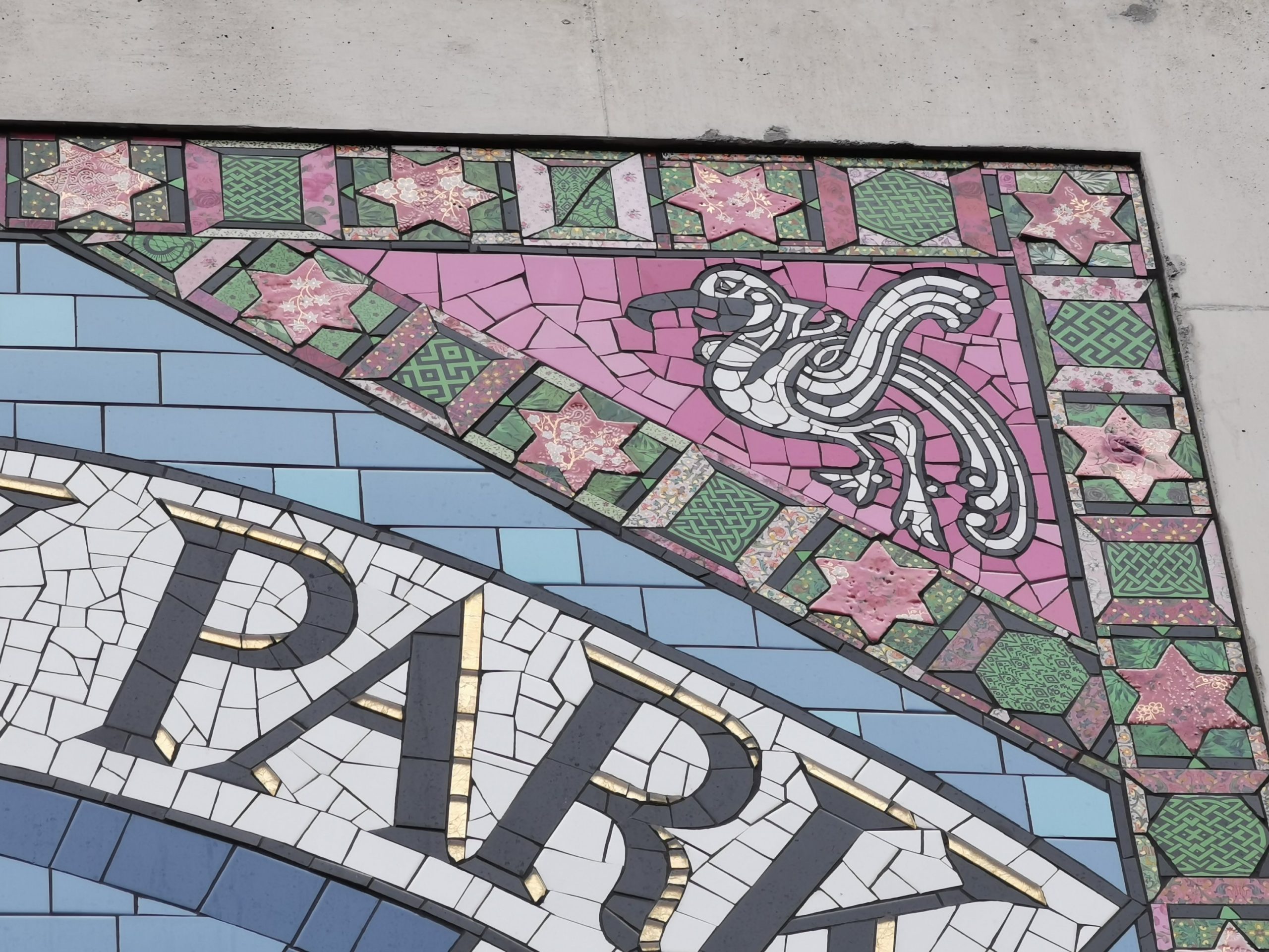 Elm Tree of Life Mosaic Created at Finsbury Park Station • Inspiring City